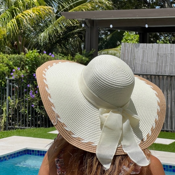 Accessories | One Size Beach Straw Hat | Poshmark